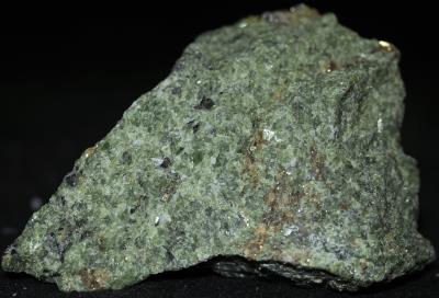 FOMS - Pargasite - Franklin Mineral Information