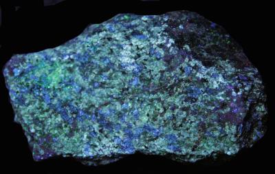 FOMS - Pargasite - Franklin Mineral Information