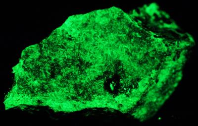 FOMS - Willemite - Franklin Mineral Information