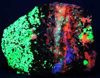 FOMS - Zincite - Franklin Mineral Information